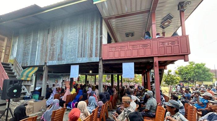 Kampanye di Leworeng Soppeng, Suwardi Haseng: Saya Langsung Perbaiki ...