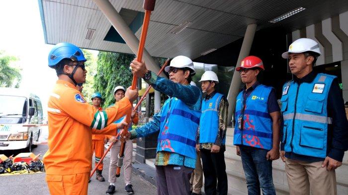 Tingkatkan Keandalan Jaringan 20 kV di Sulselrabar, PLN Resmikan Tim ...