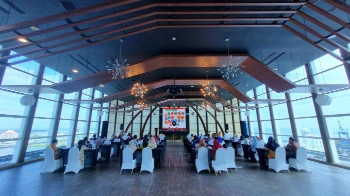 Tampil Lebih Keren, Ruang Pertemuan Aston Hotel Makassar Dilengkapi LED ...