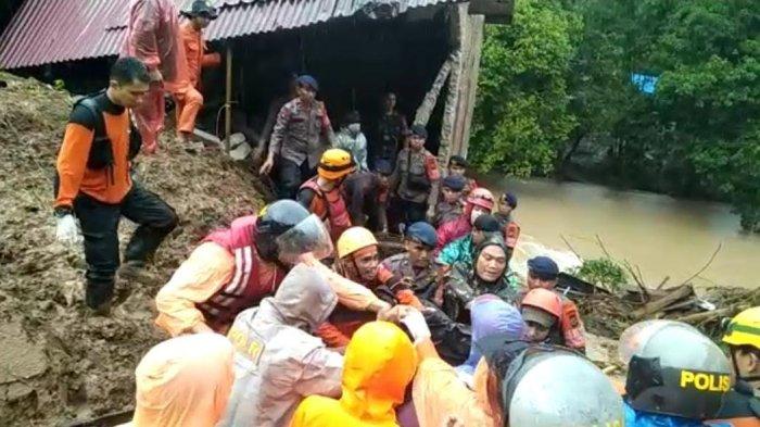 Satu Korban Longsor Cenrana Maros Ditemukan Meninggal di Bawah Reruntuhan, Lima Orang Masih ...