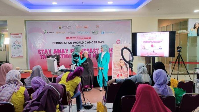 Foto Beauty Demo Wardah Meriahkan WCD di RS Unhas - Tribun-timur.com