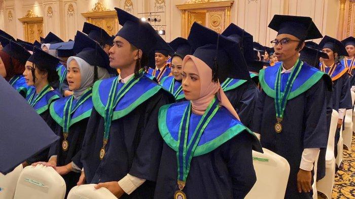 Poltekpar Makassar Cetak 410 Lulusan Baru Siap Kerja - Tribun-timur.com