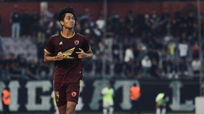 Bersaing dengan Pemain Persib - Persija, Sulthan Zaky Optimistis ...
