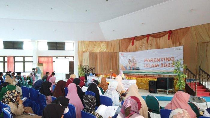 Yayasan Hadji Kalla Hadirkan Muhammad Sobirin dalam Pelatihan Parenting ...