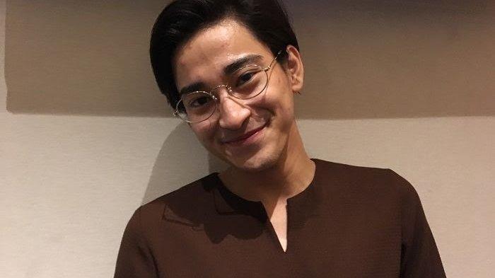 Profil Bio One, Lawan Main Beby Tshabina dalam Film Rentang Kisah ...