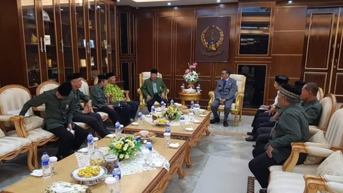 Amin Syam Injakkan Kaki Lagi di Kantor Gubernur setelah 10 Tahun 10 ...