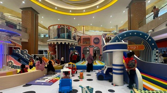 Yuk Ajak Anak Main di Roll N' Play TSM, Ada Kolam dan Meriam Bola ...