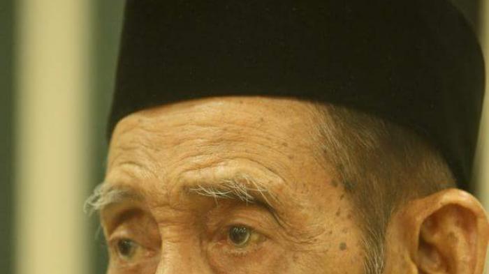 Video Ini Ceritakan Andi Oddang Tunjuk Ketua KNPI Sulsel - Tribun-timur.com