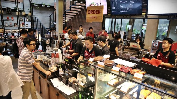 FOTO: Hadir di Makassar, Anomali Cafe Tawarkan Ragam Kopi Nusantara ...