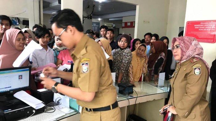 Ambil e-KTP Tak Boleh Diwakili, Ini Penjelasan Kadis Capil Makassar ...