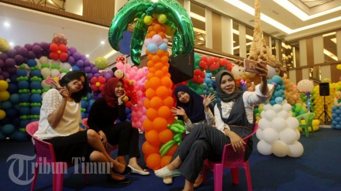 FOTO: Ada rumah Balloon di PiPo Mall - Tribun-timur.com