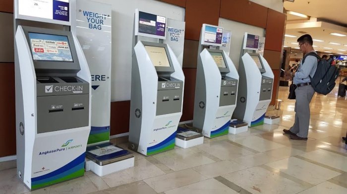 Kini Penumpang Sudah Bisa Check In Mandiri di Bandara Sultan Hasanuddin ...