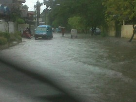 Banjir dan Macet, Hindari Perintis Kemerdekaan - Tribun-timur.com