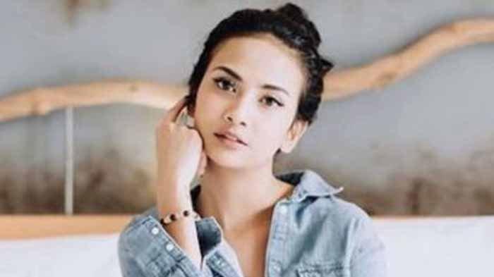 Polisi: Beredar Video dan Foto 'Panas' Vanessa Angel di Medsos, Berikut 5 Bukti Baru Diungkap ...