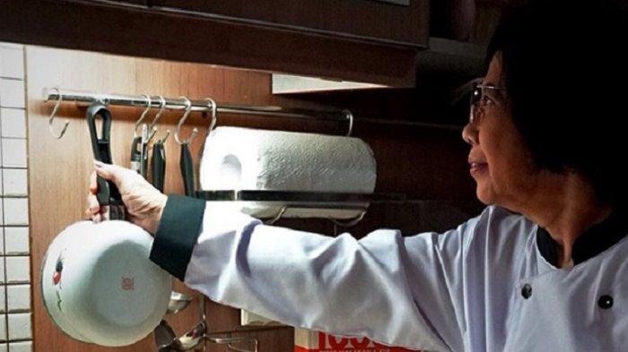 PERJALANAN Karir Chef Sisca Soewitomo, Ngaku Bintang Panas hingga Heboh ...