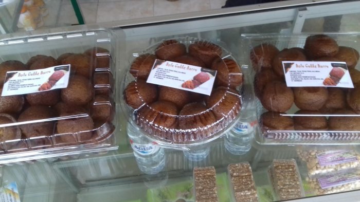 VIDEO: Bolu Cukke, Kue Khas Tradisional Barru - Tribun-timur.com