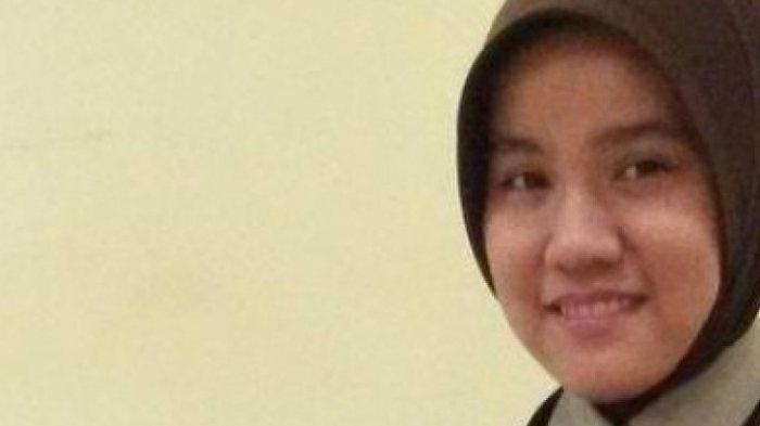 Cantiknya Bripda Riska Dapat Hadiah dari Jenderal Bintang 2 Karena ...