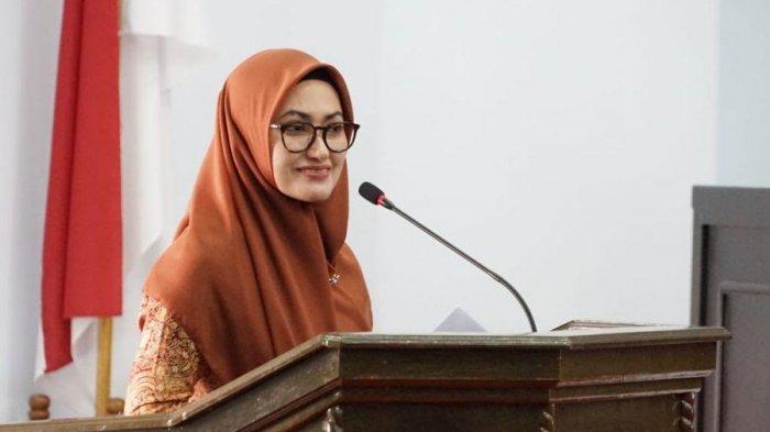 Indah Putri Indriani: IYL Orangnya Baik dan Peduli - Tribun-timur.com