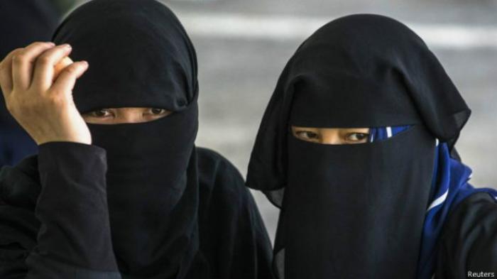 Apa Itu Burka? Indonesia Mengecam Sri Lanka Larang Burkak dan Tutup ...
