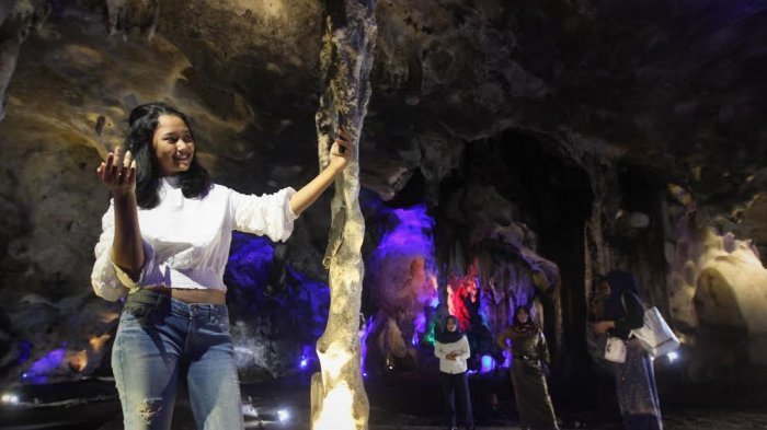 Foto-foto Cantiknya Cahaya Lampu di Goa Mampu Bone - Tribun-timur.com