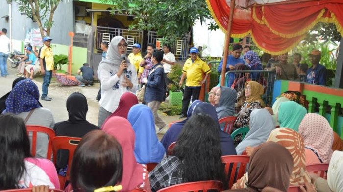 Sosialisasikan Program Unggulan di Biringkanaya, Cicu Bilang Begini - Tribun-timur.com