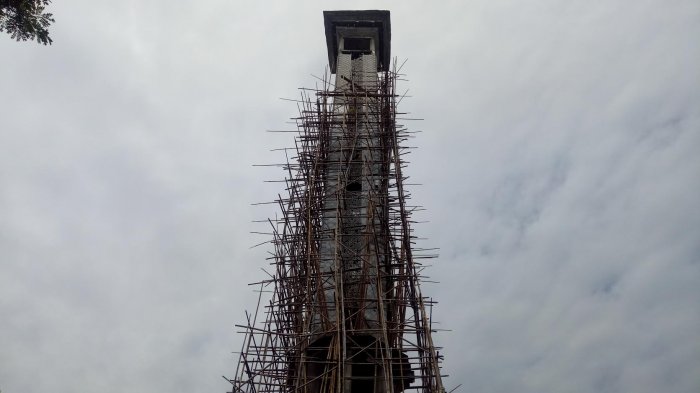 Menara Masjid Al Markaz Miring, Pemkab Maros akan Ganti dengan Rangka ...