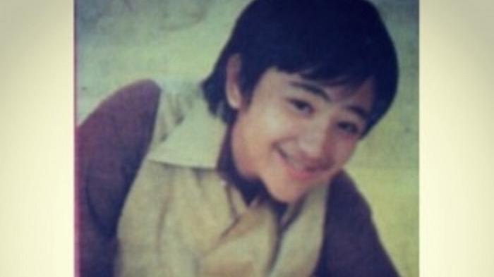 Dena Rachman Si Lelaki Cantik dan Seksi, Berikut 7 Faktanya - Tribun ...