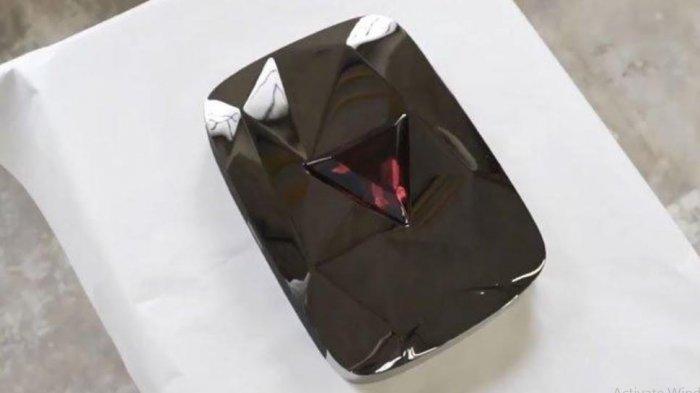 Bukan Hanya Silver dan Gold, Inilah 4 Tingkatan Play Button dari ...