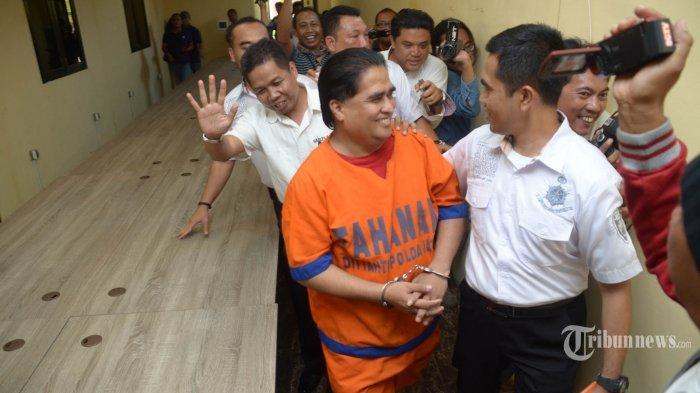 Masih Ingat Kanjeng Dimas? Bisa Keluarkan Uang, Bakso hingga Rawon dari Jubahnya dan Nasibnya ...