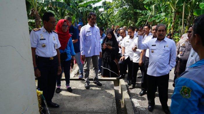 Dolla Mando Saksikan Uji Fungsi Pamsimas Panreng - Tribun-timur.com