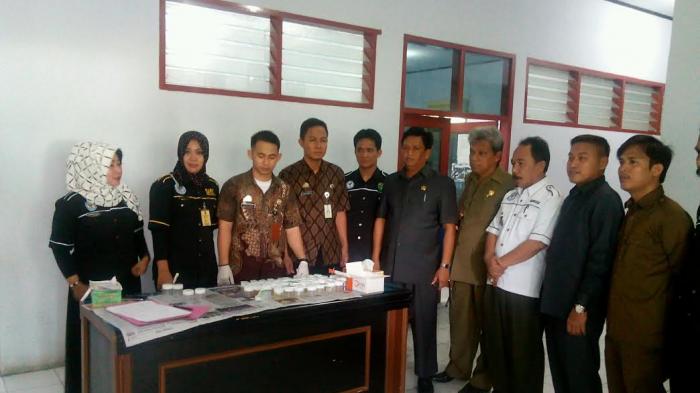 Ini Hasil Tes Urine Anggota DPRD Sidrap - Tribun-timur.com Ini Hasil Tes Urine Anggota DPRD Sidrap - Tribun-timur.com