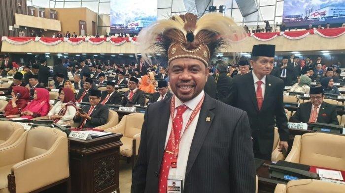 OPM Diusul Jadi Teroris, Senator Papua Filep Wamafma Minta Era Jokowi ...