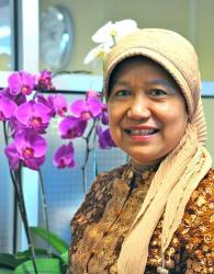 Wanita Ini Penentu 30% Suara di Pemilihan Rektor Unhas - Tribun-timur.com