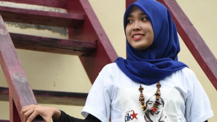 5 Wanita Cakep Pengidola Wakil Ketua DPRD Sulsel - Tribun-timur.com