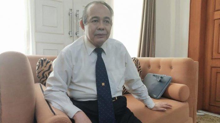 Prof Azhar Arsyad Minta Capres Berlaku Adil Sehabis Terpilih - Tribun ...