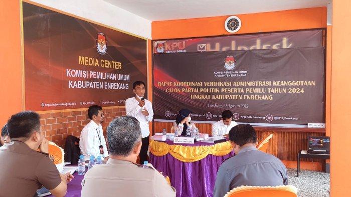 KPU Terima Laporan Ada Dua Warga Enrekang Namanya Dicatut Parpol, Siapa Oknumnya? - Tribun-timur.com