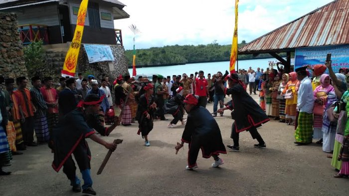 Ewa Wuna, Seni Bela Diri Khas Muna - Tribun-timur.com