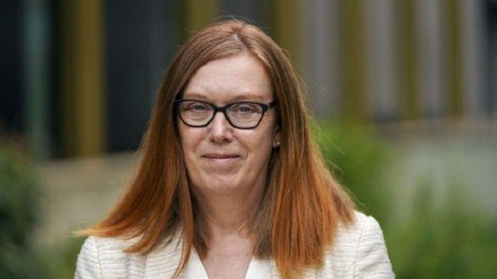 Fakta-fakta Prof Sarah Gilbert Penemu Vaksin AstraZeneca Viral Dipuji ...