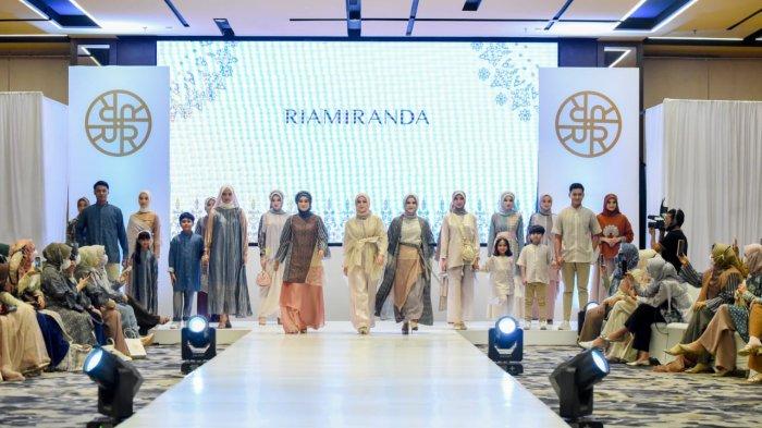 Ria Miranda Kenalkan 16 Koleksi Fashion Terbaru di Tahun 2022, Ada ...