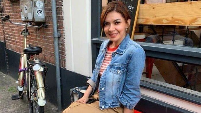 Foto-Foto Najwa Shihab Saat Liburan ke Belanda, Muda dengan Busana ...