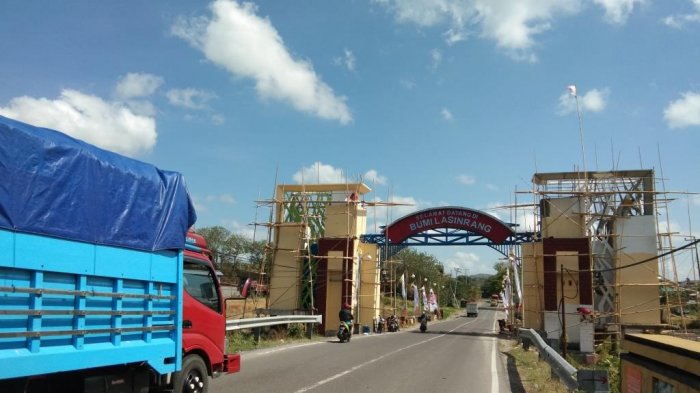 Gerbang Kabupaten Pinrang Terancam Tak Rampung Hingga Porda - Tribun ...