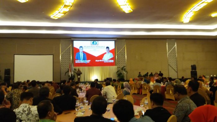 Pengurus Kerukunan Keluarga Mandar Sulsel Dilantik, Ini Kata Ali Baal ...