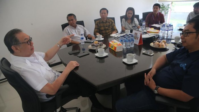 FOTO: Manajemen Tribun Timur Silaturahmi dengan Pimpinan PT GMTD ...
