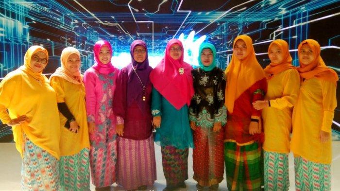 Lomba Game Edukasi, Guru TK Telkom Makassar meraih Predikat Terbaik - Tribun-timur.com