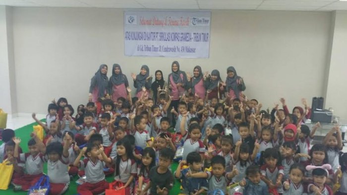 80 Murid TK Ummu Aiman Hartaco Belajar di Tribun Timur - Tribun-timur.com
