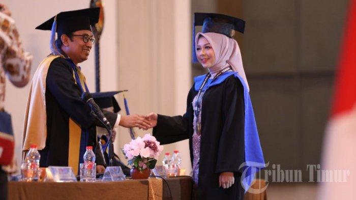 ITB Nobel Indonesia Gelar Wisuda Program Sarjana dan Pascasarjana - Tribun-timur.com