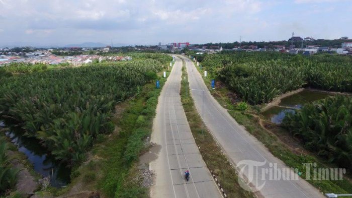 FOTO: Jalan Alternatif Perintis Kemerdekaan-Tol Ir Sutami - Tribun ...