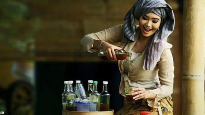 Sebelum Nyesal, Rajinlah Minum Jamu Gendong Pahit, Baca Khasiatnya ...