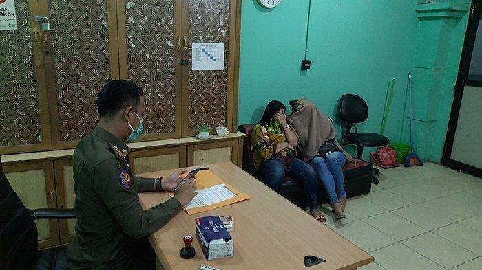 Janda Muda Jadi Pemuas Nafsu Dibayar Murah Sekali Main, Bingung Saat Dapat Tamu Pertama - Tribun ...