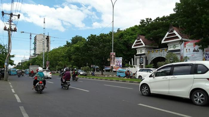 Begini Arus Lalu lintas di Jl Urip Sumoharjo Makassar Siang Ini - Tribun-timur.com